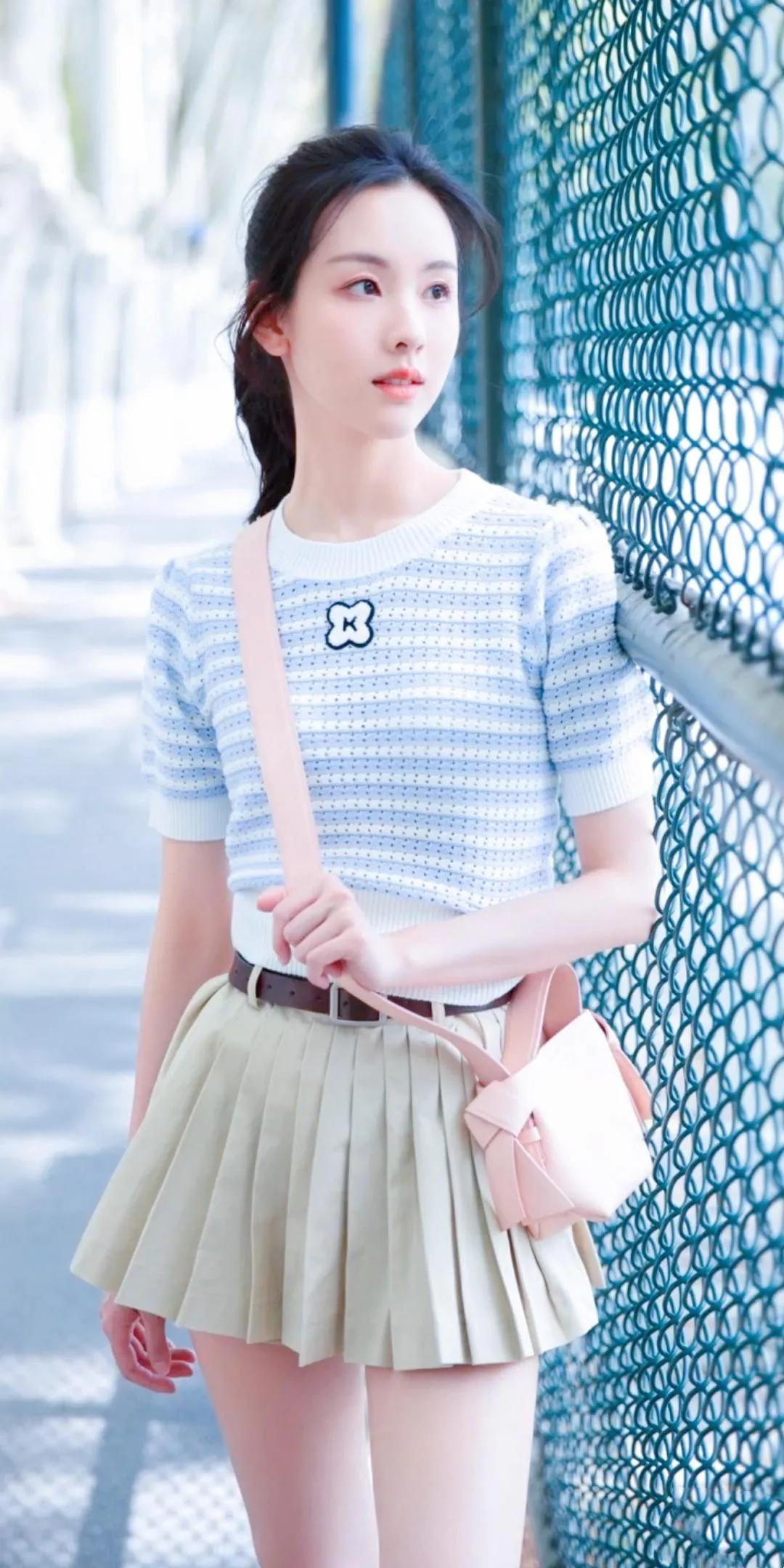 Chen Duling's college style, every picture is fascinating - iMedia