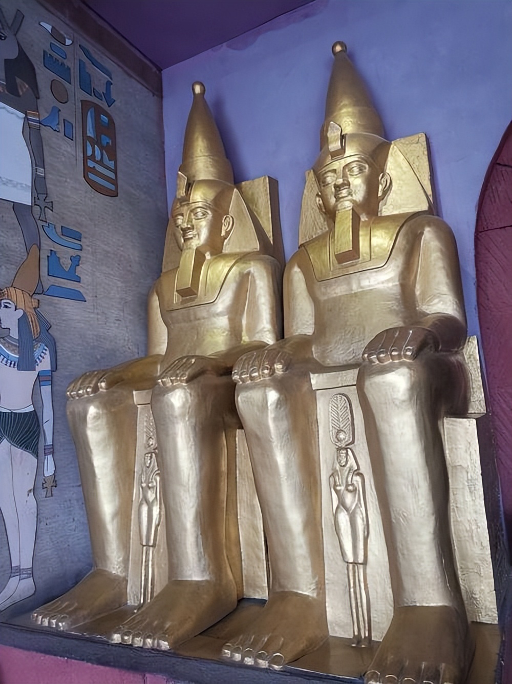 What influence did Khufu's life story and his ruling style have on the ...