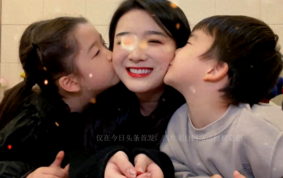 Three years after the divorce, Wu Yating took her baby back to her ex ...