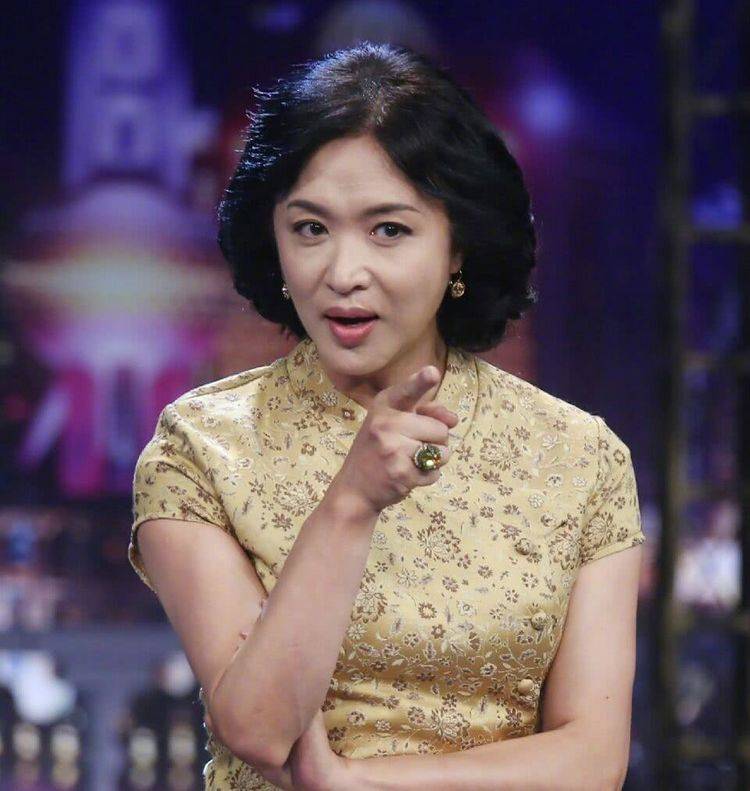 The girl danced without safety pants, Jin Xing rolled down angrily, and the audience screamed ...