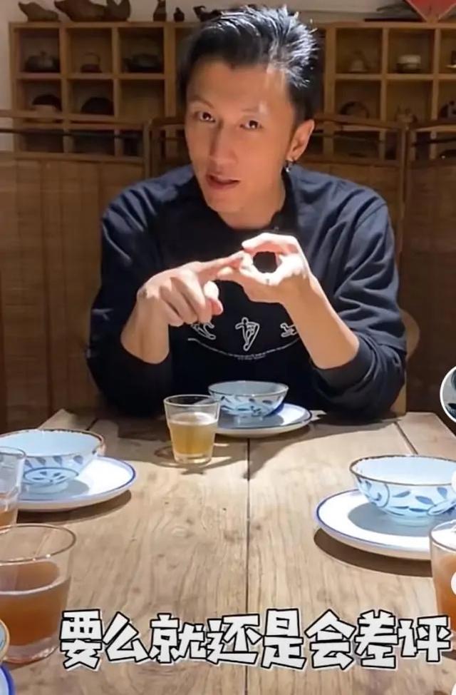 Nicholas Tse eats the first meal of the New Year, hot dry noodles with ...