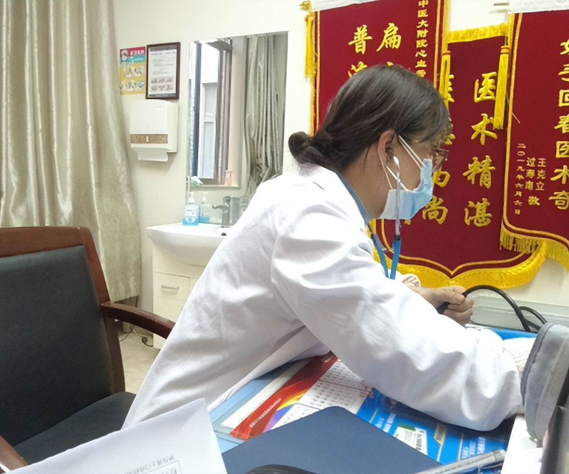 Mr. Ye, a patient with high blood pressure for 6 years, finally has a ...