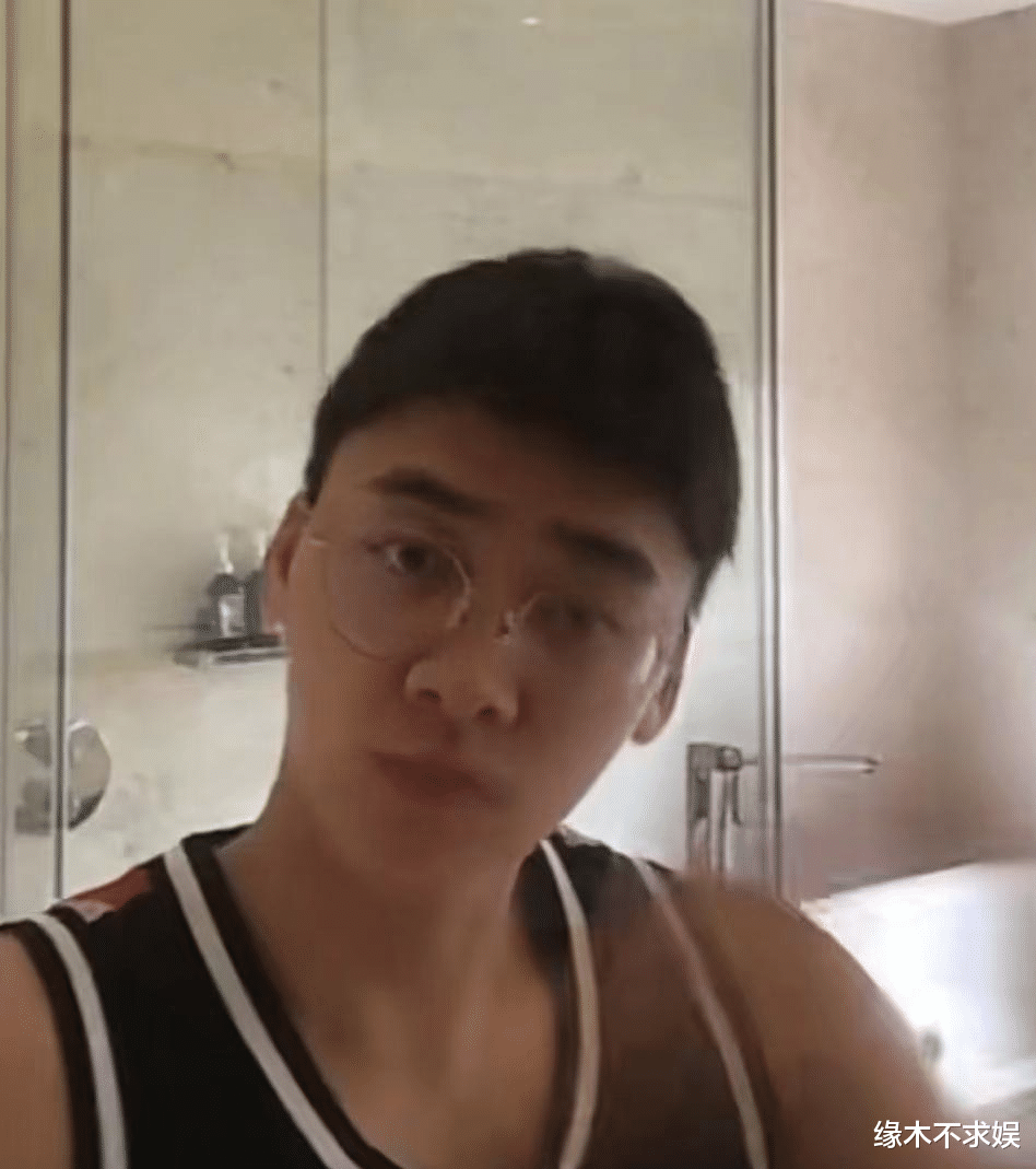 Guo Ziyu talks about Li Yifeng again: He didn't go to prostitutes, didn ...