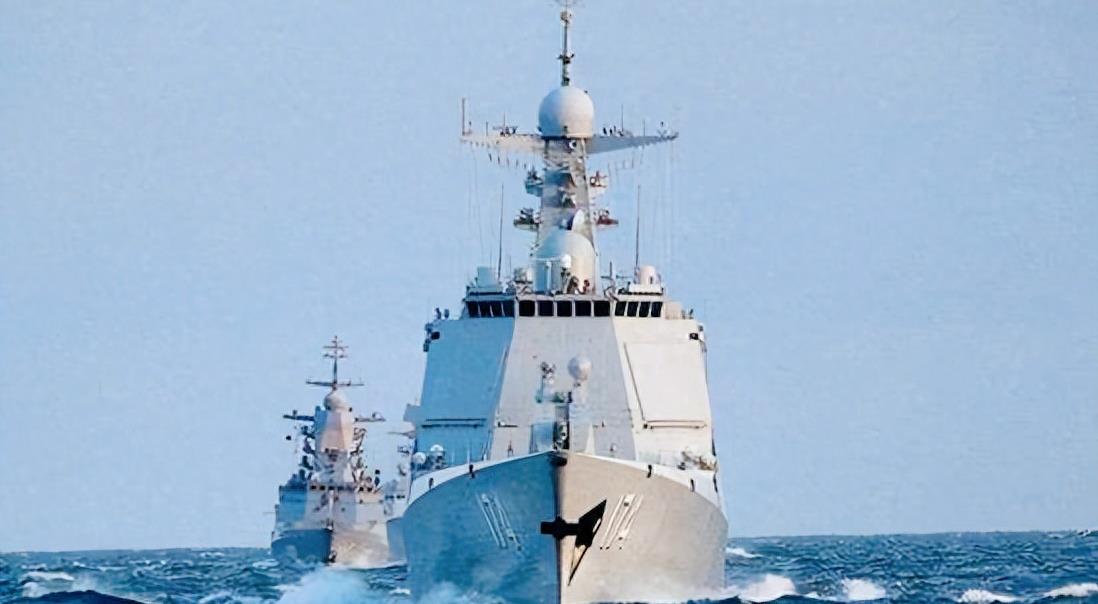 No more giving in! The 052D ship sailed into the high seas carrying a ...