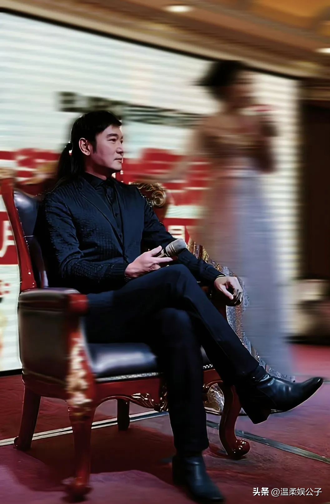 I was amazed by Jiao Enjun's old age: 56 years old is handsome, he ...