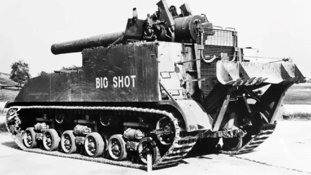 Running Tom: M40 155mm Self-Propelled Gun - iMedia