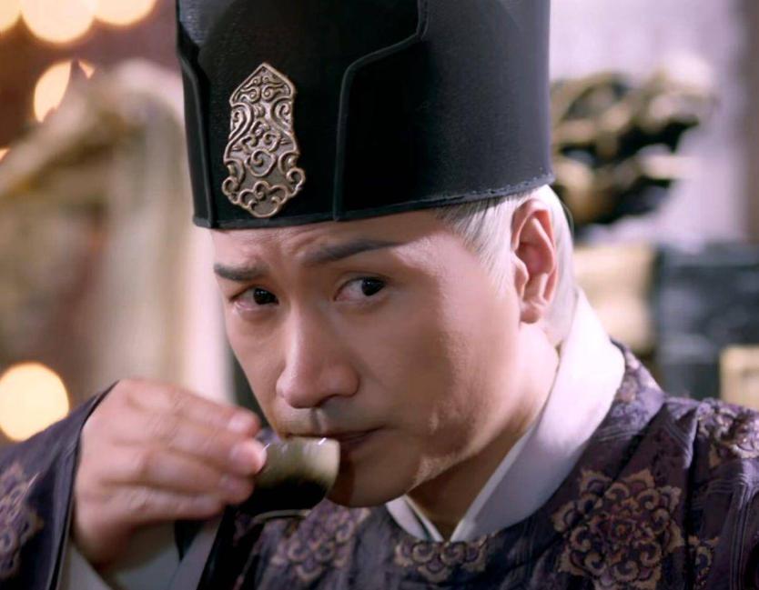 Is Zhao Kuangyin the first emperor with a yellow robe? Later Zhou Taizu ...