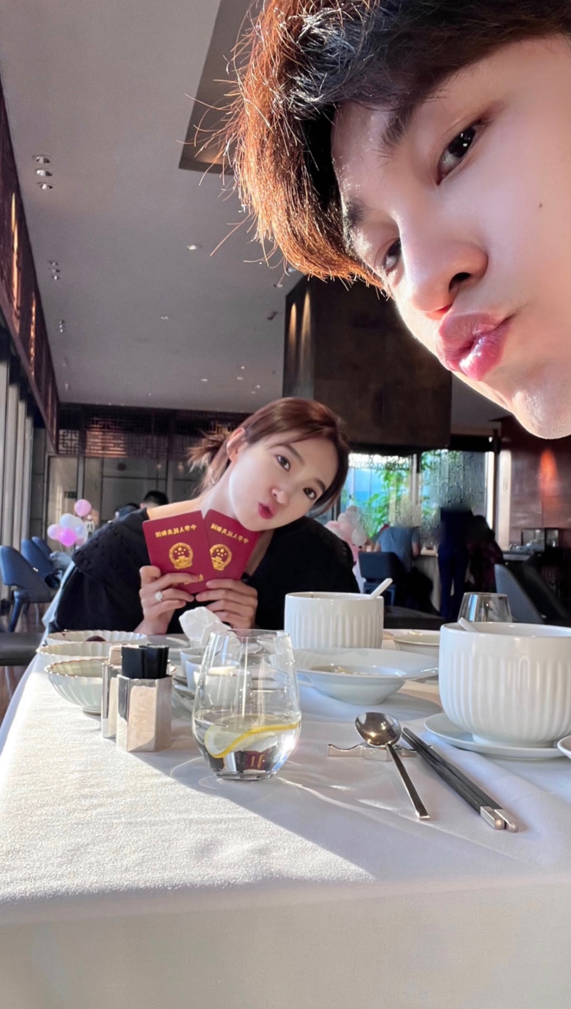 Heart-beating signal love complex ceiling Zhao Qijun Yang Kaiwen finally got the certificate and ...