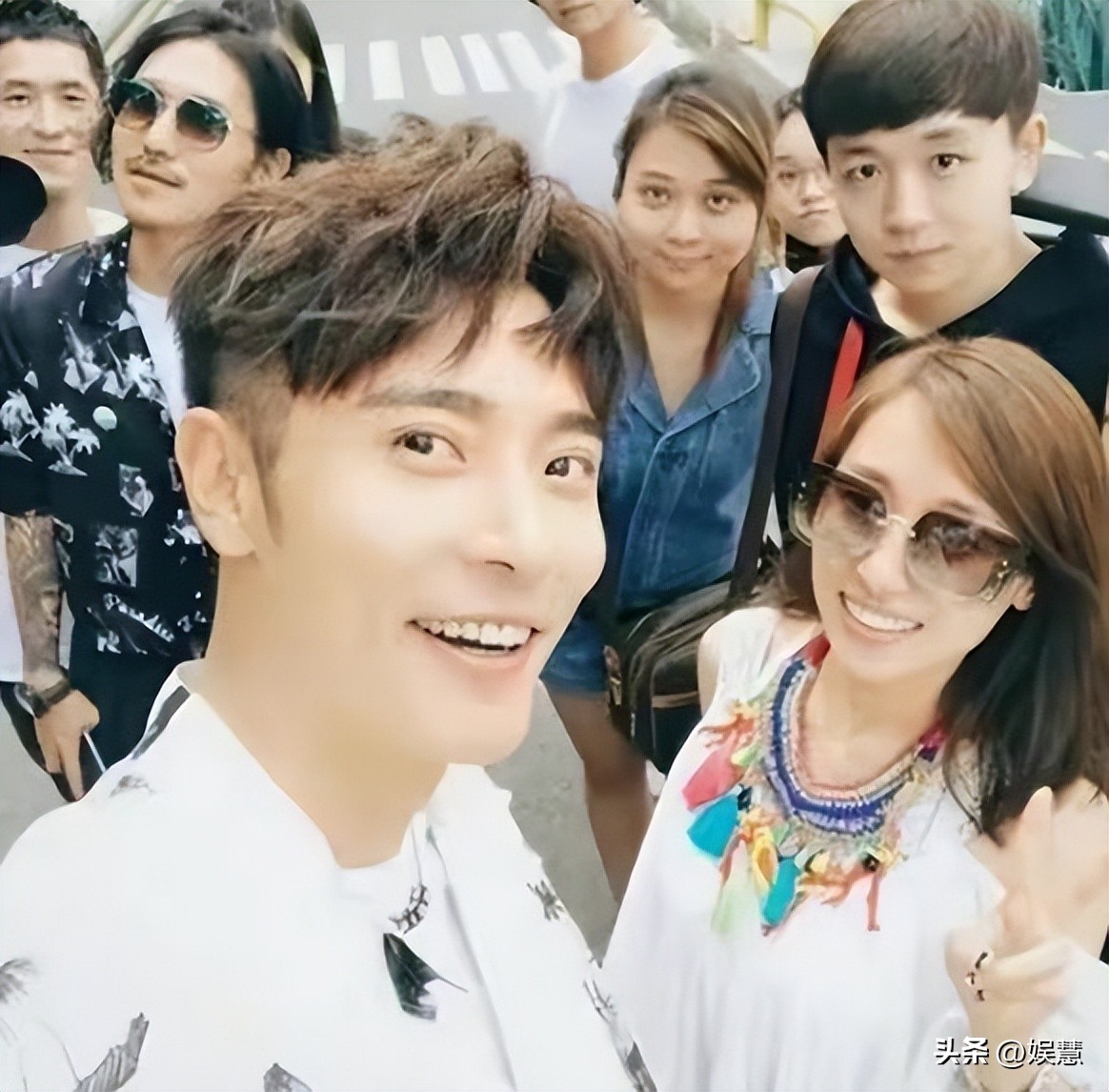 After the "fake divorce" storm, Zhang Danfeng and Hong Xin joined together to show their ...