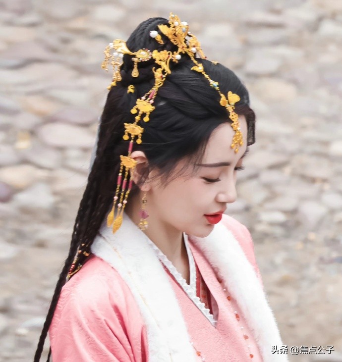 Don't play costumes! Yang Ying and Song Weilong's "Lovesickness Order ...
