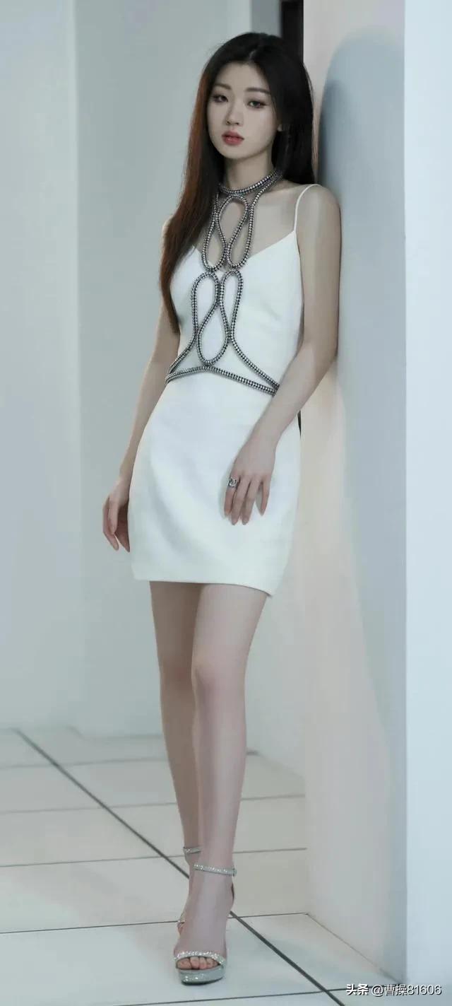 Sexy goddess Shan Yichun - iNEWS