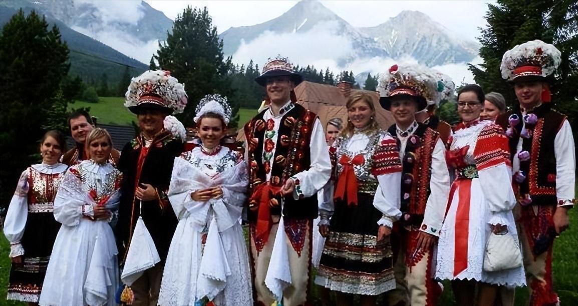 The history of Slovak language and culture during the Austro-Hungarian ...