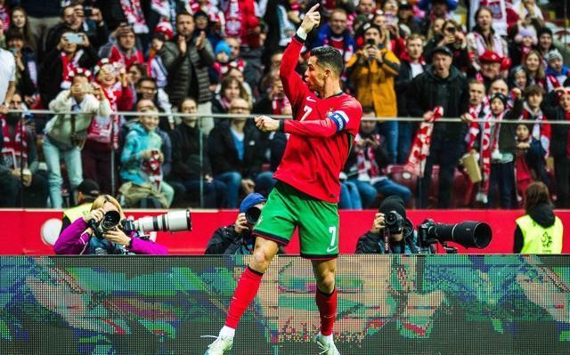 39-year-old Cristiano Ronaldo sets a record of 100 wins in the national ...