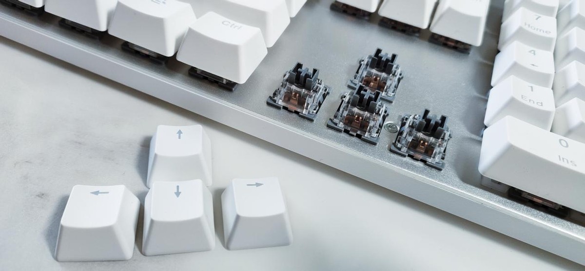 Rapoo 104-key RGB hot-swappable without punching, short key travel ...