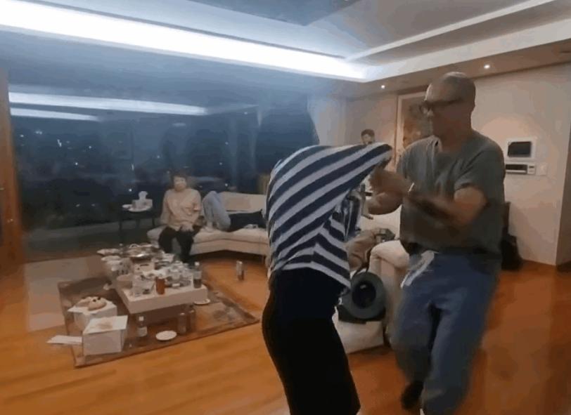 Little SKoo Jun-yup's personal dance scene exposed! Big S lay flat and remained calm, while ...