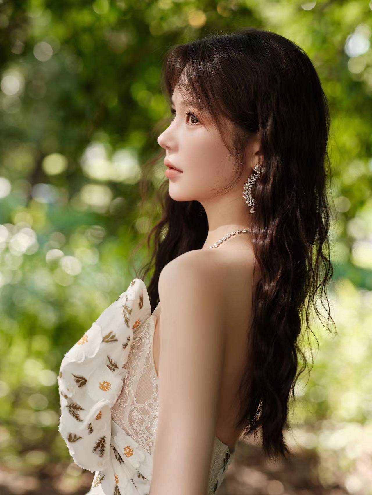 Qiu Yinong won the Best Actress Award in the Online Film category at ...