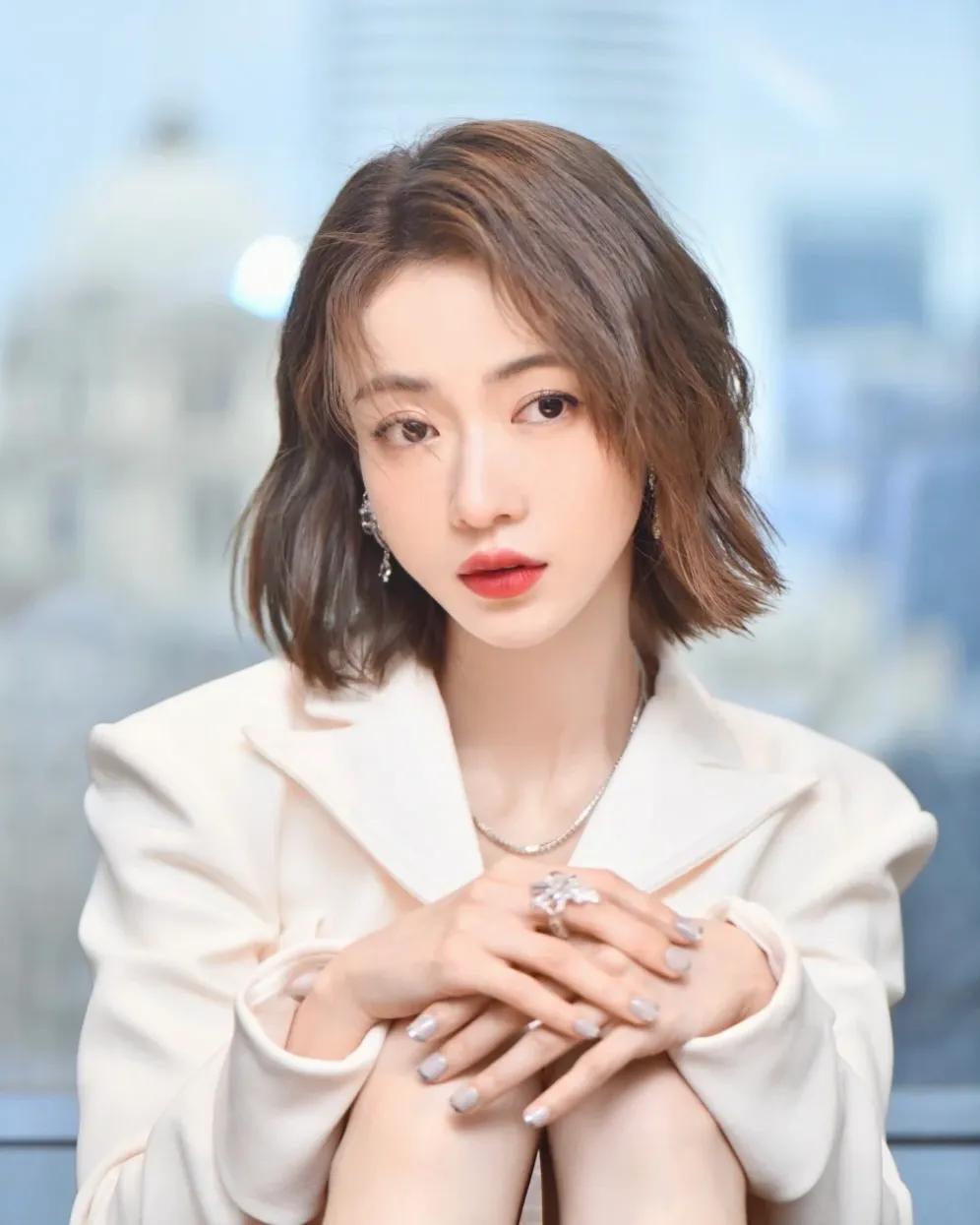 Fanfan said: Jin Chen, Wu Jinyan, Liu Haoran, Zheng Kai, Zhang Lanshuang, Chen Linong, Wang ...