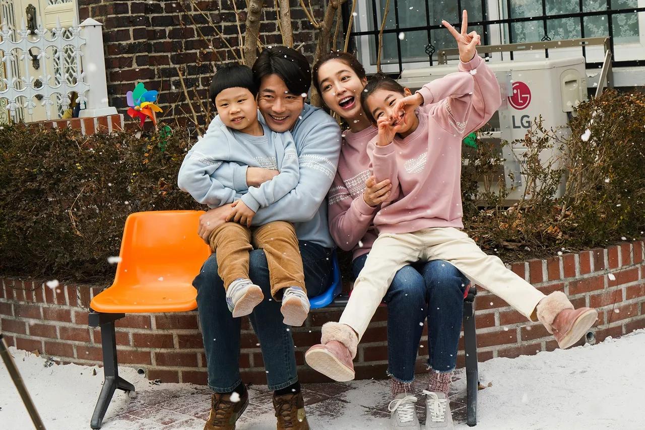 Kwon Sang Woo passionately kissed Lee Byung Hun's beloved wife, but was ...