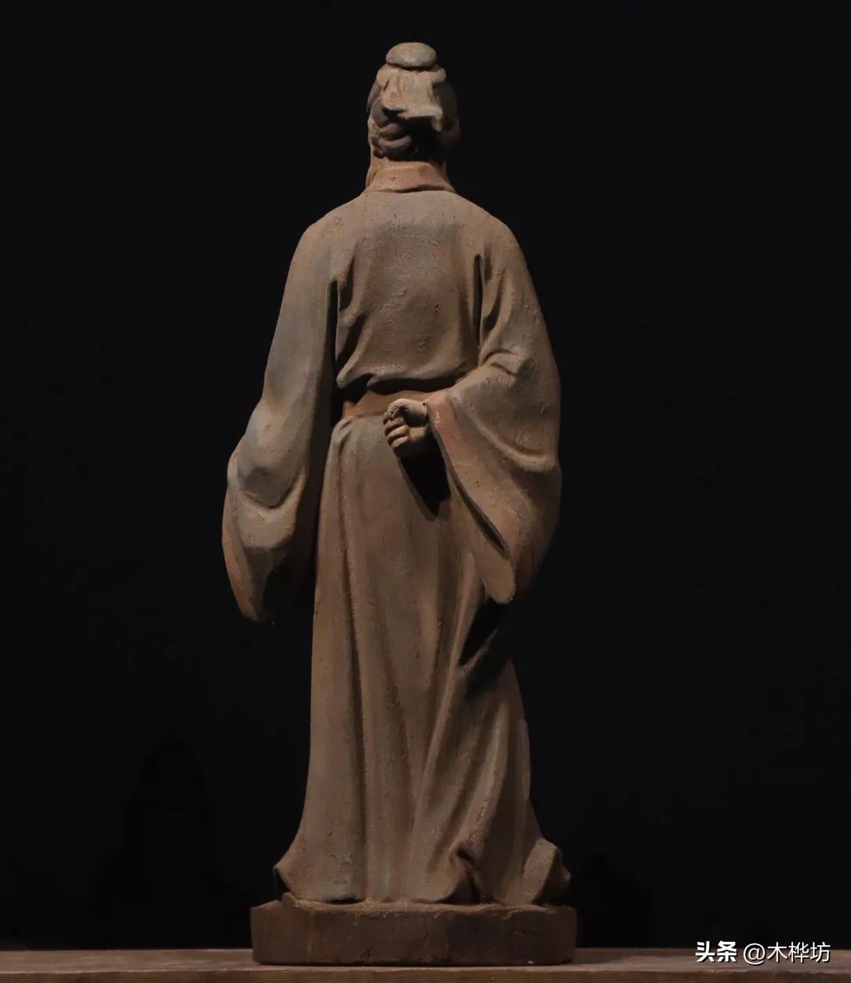 Flat magpie wood statue - iNEWS
