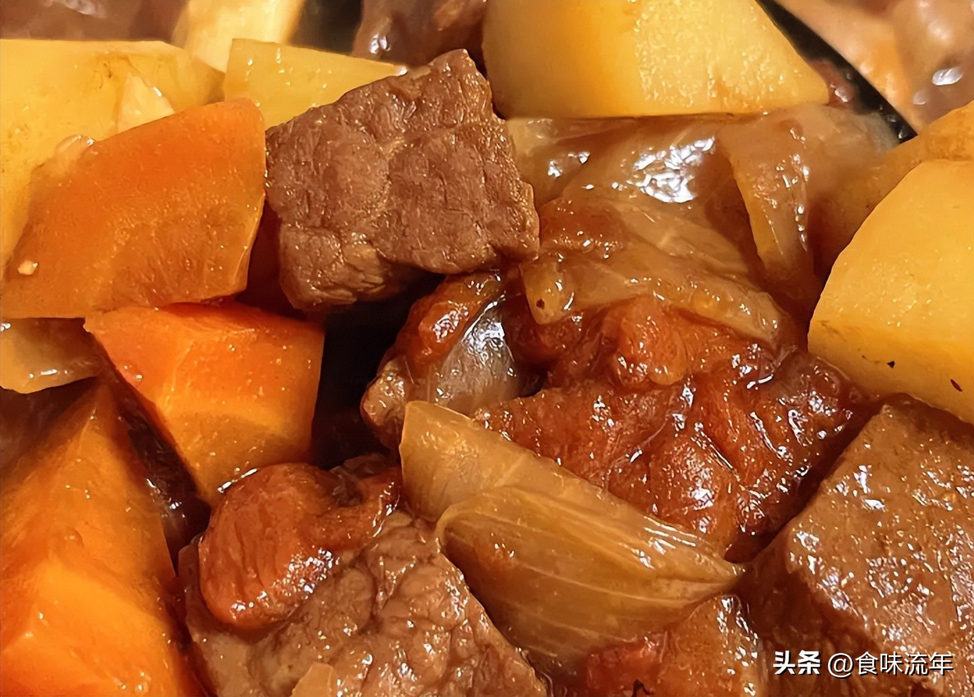 You can eat more of this dish in autumn. Beef brisket stewed with ...