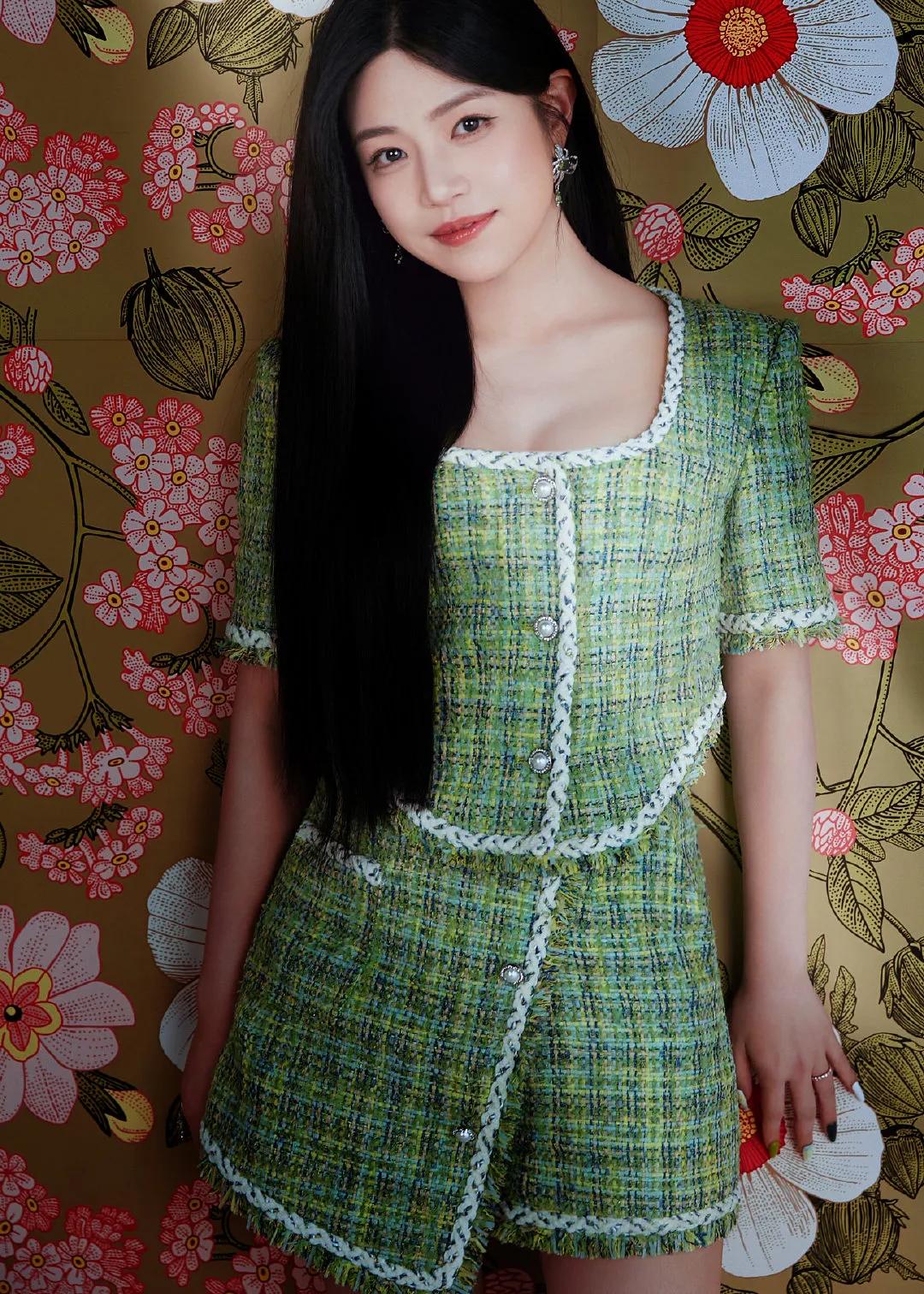 Michelle Chen's recent outfits - iMedia