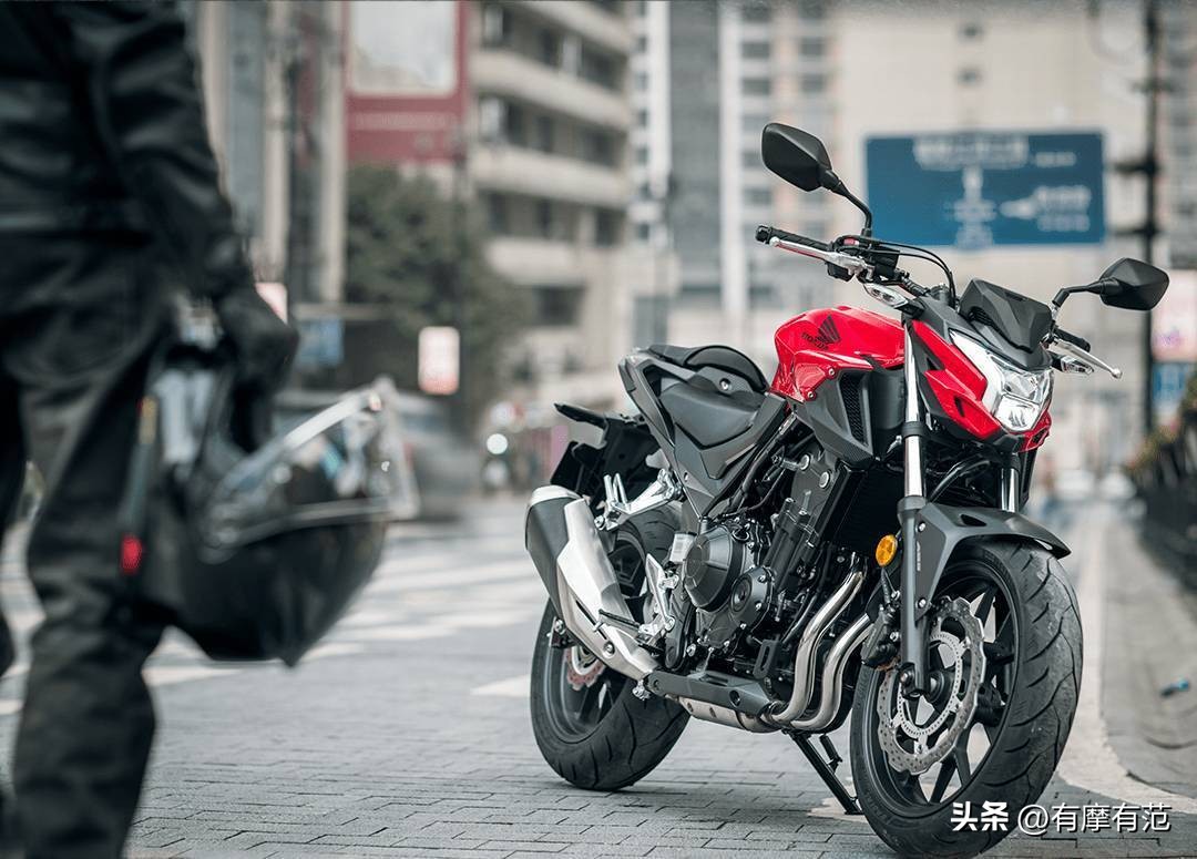 Popular street car, 2022 Honda WING CB400F real car evaluation - iNEWS