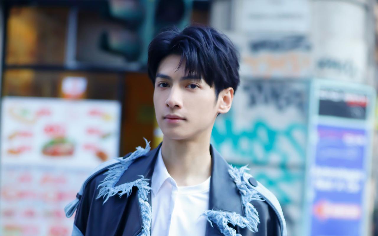 Entertainment Comments: Xiao Zhan, Zhao Liying, Luo Yunxi, Jin Chen ...