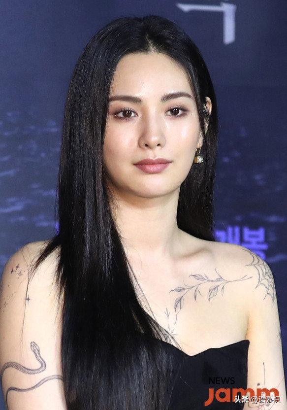 Nana is removing full body tattoos, frankly please mom! Reveal the ...