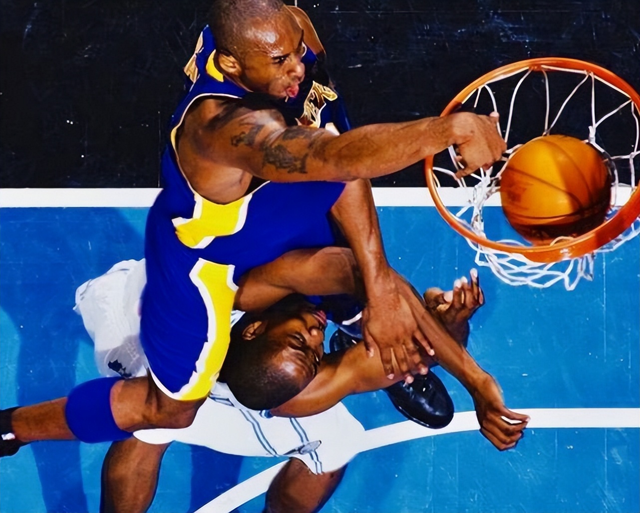 Kobe's five iconic dunks: the youngest slam dunk champion, Howard, and ...