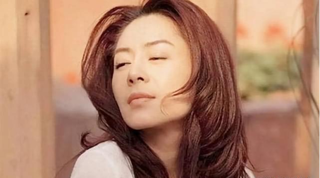 Yu Kexin: Calling herself "Mrs. Liu", is she true love for Andy Lau? Or ...