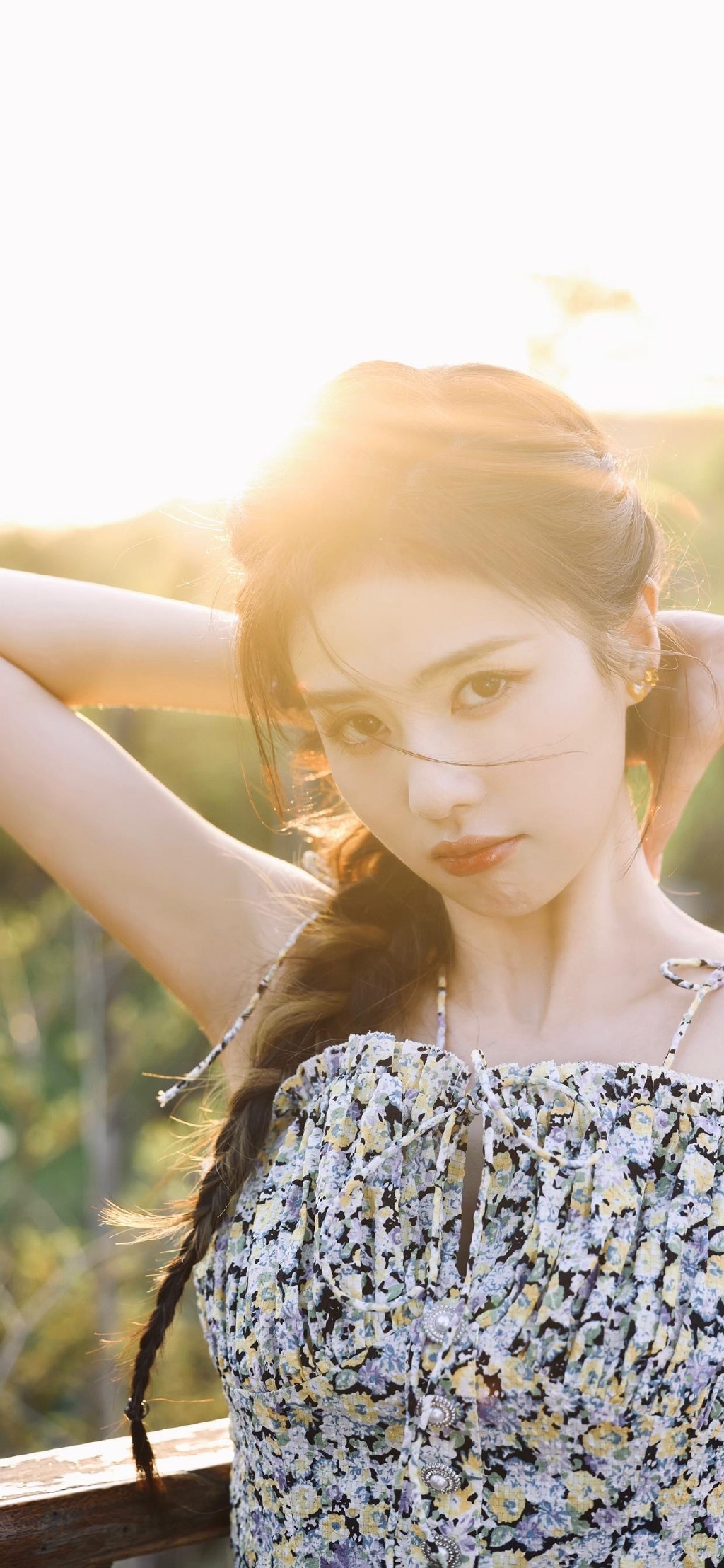 A set of beautiful girl white deer lock screen wallpaper - iNEWS