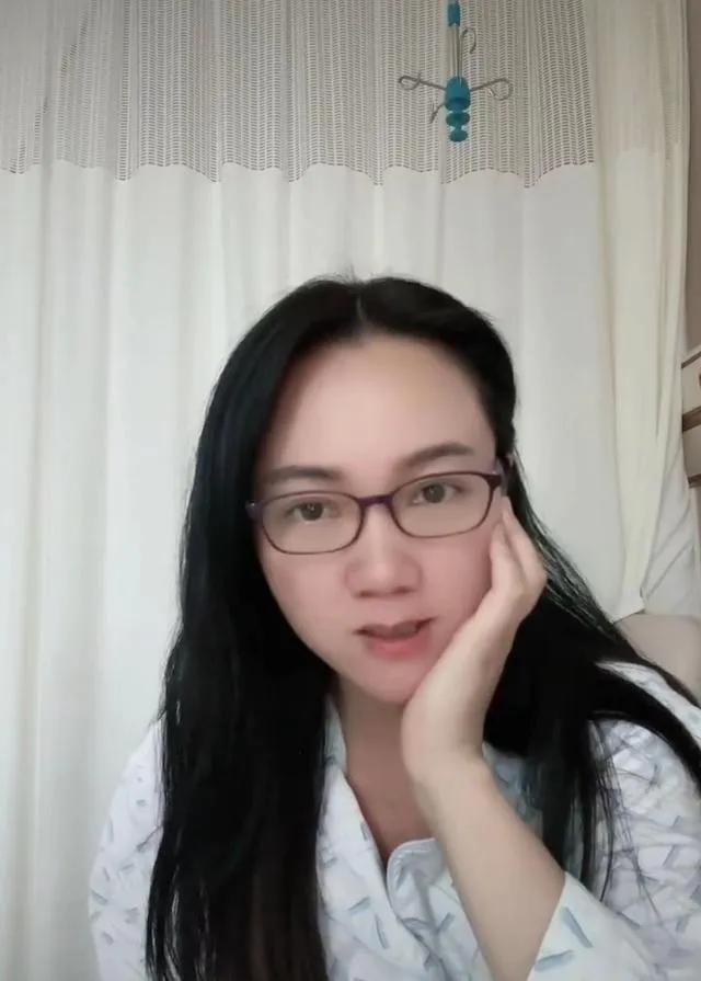 Host Zhou Qun was hospitalized for heart surgery - iNEWS