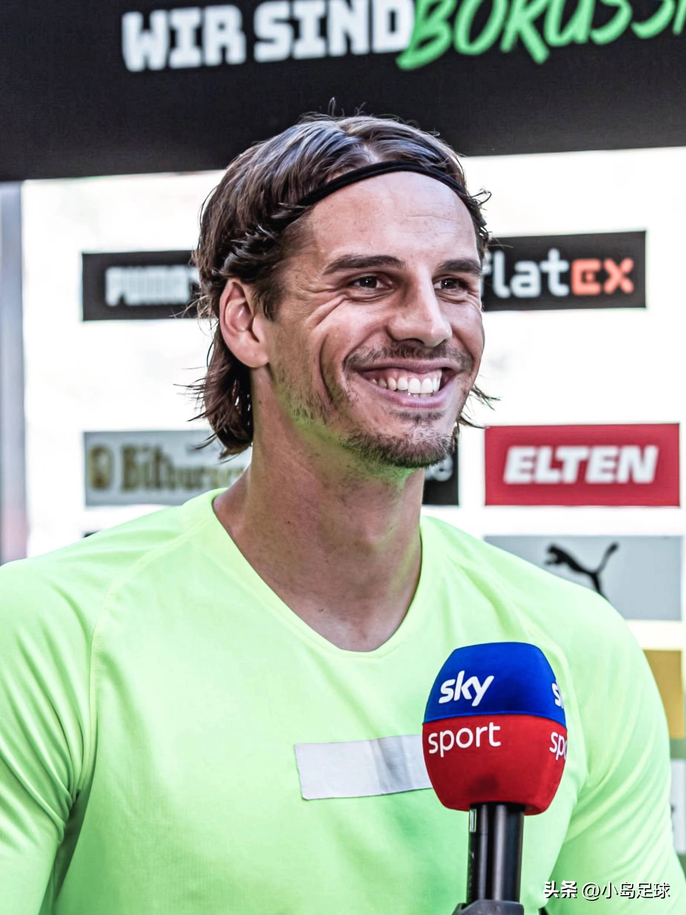 Swiss goalkeeper Sommer made 19 saves in a single game, breaking the ...