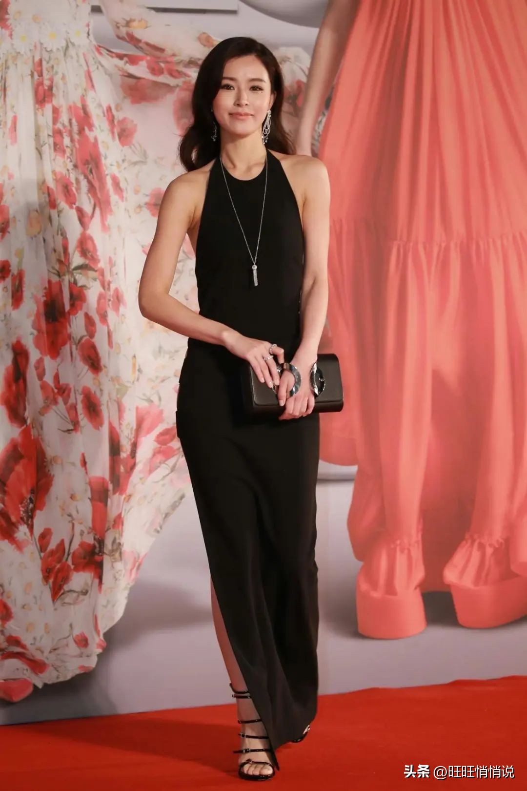 The model queen Wen Yongshan of the year was almost naked in order to ...