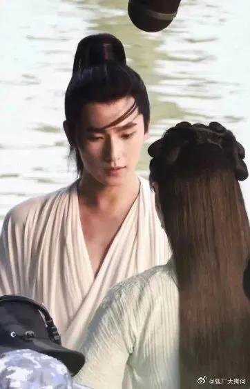 Fortunately, the heroine of "Da Feng Da Chang Ren" is Tian Xiwei ...