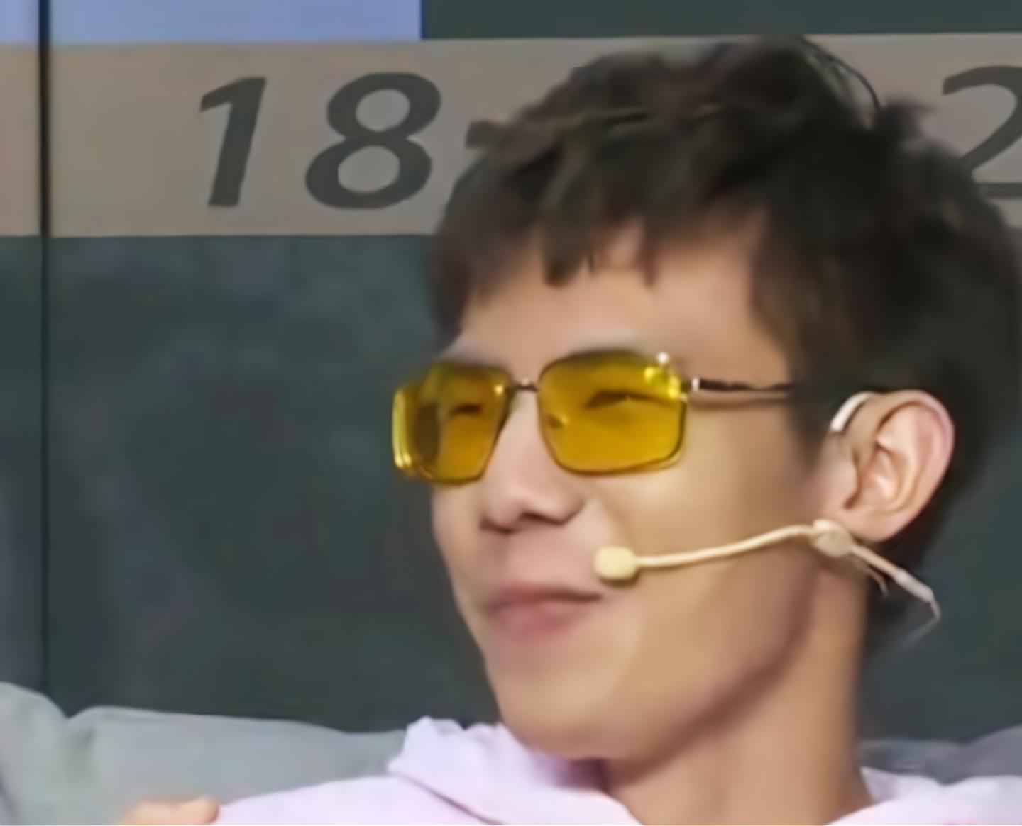 The 11th anniversary of the launch of the male gun, two players left a ...