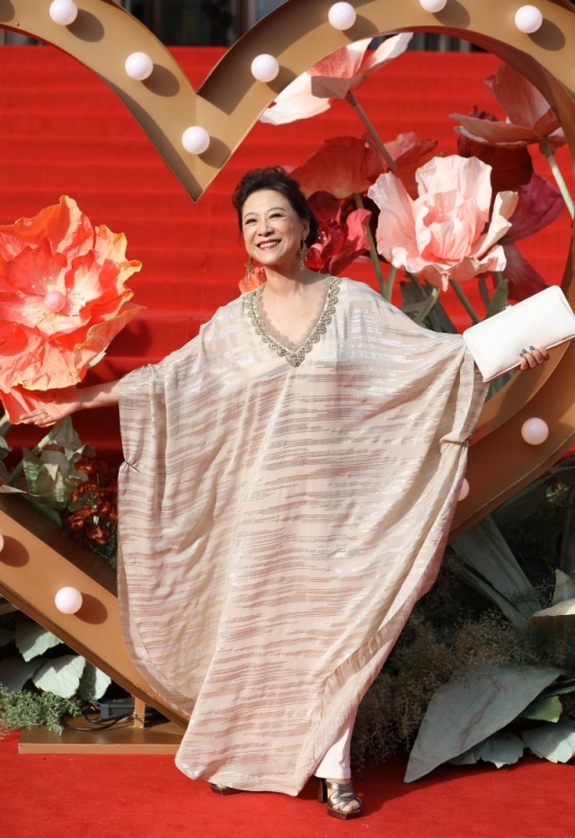 Lushan Film Festival: The most pleasing red carpet show!Hu Huizhong is ...