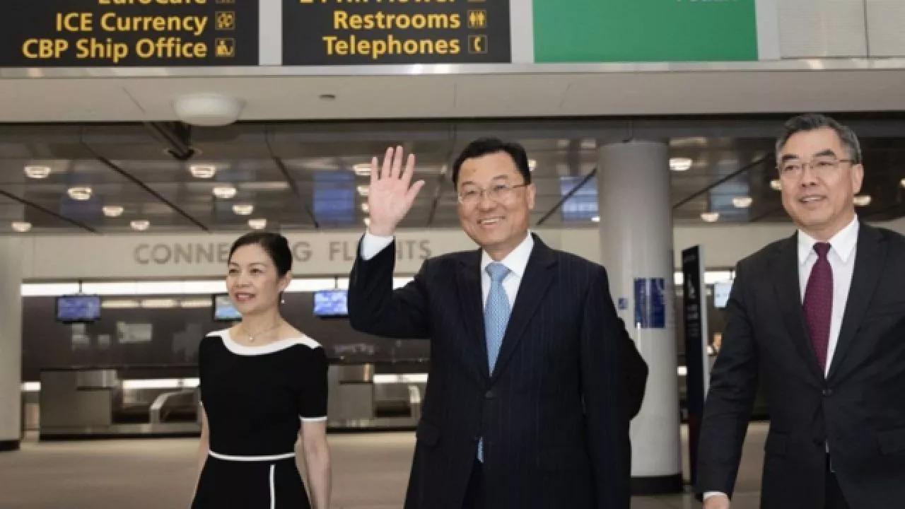 A strong China makes Chinese diplomats so confident! - iMedia