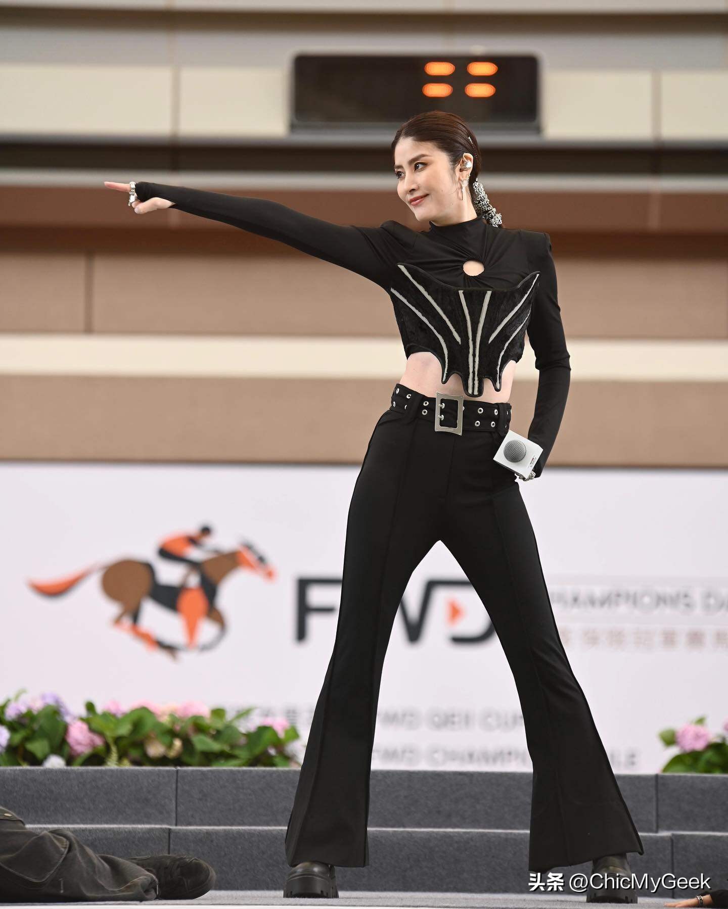 50-year-old Chen Huilin is not old at all when she comes back! The ...