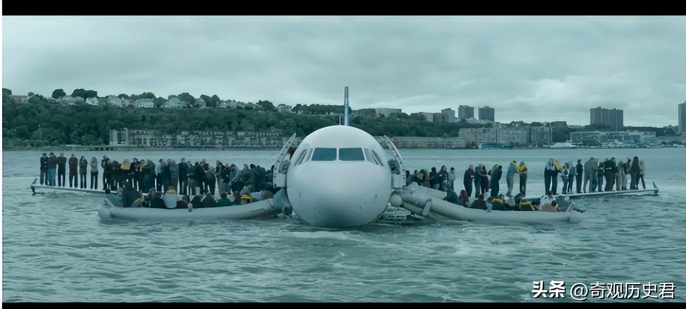 Film Narratological Interpretation of "Captain Sully" - iNEWS