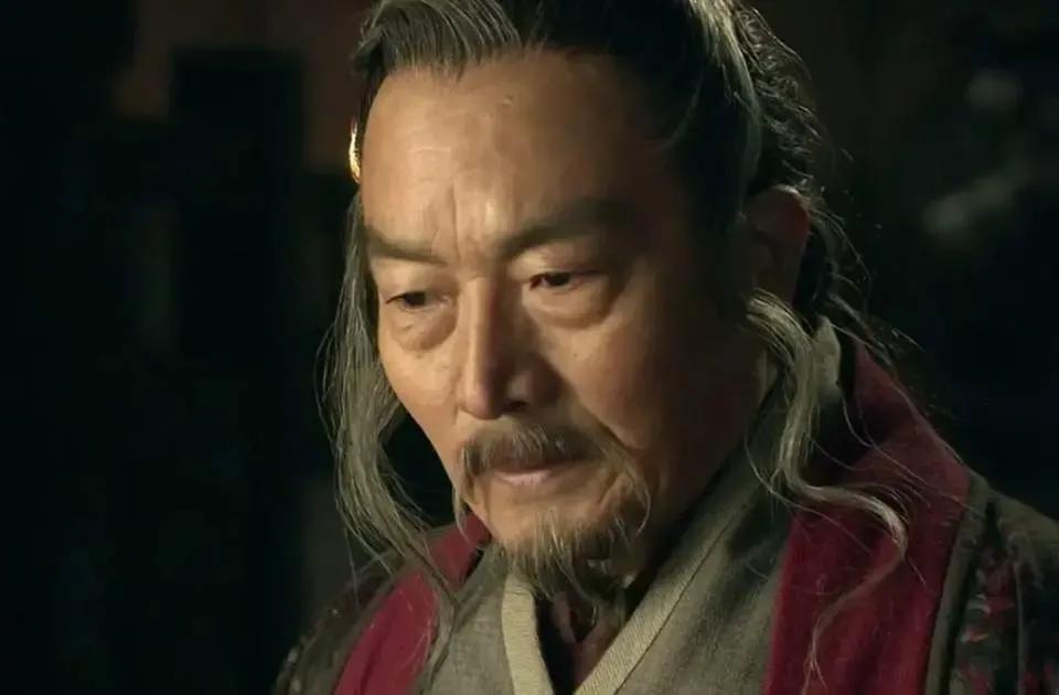 In 196 BC, the 35-year-old Han Xin was executed by Empress Lu and exterminated the three clans ...