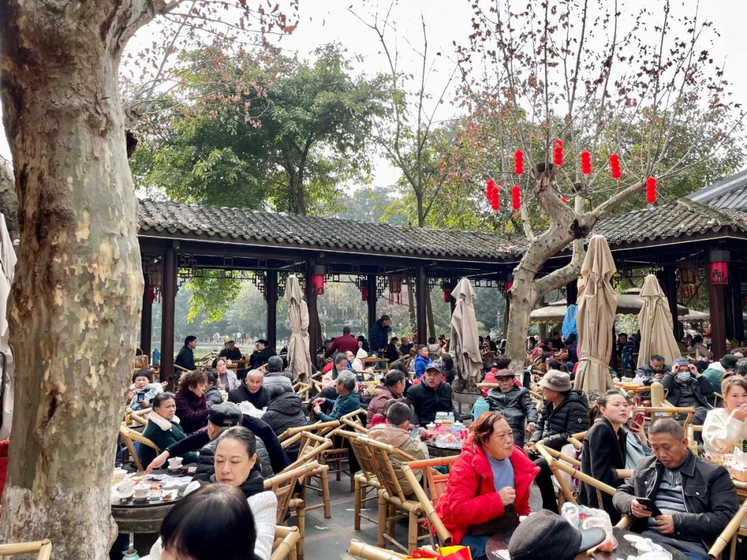 Talking about Heming Tea House in Chengdu People's Park - iNEWS