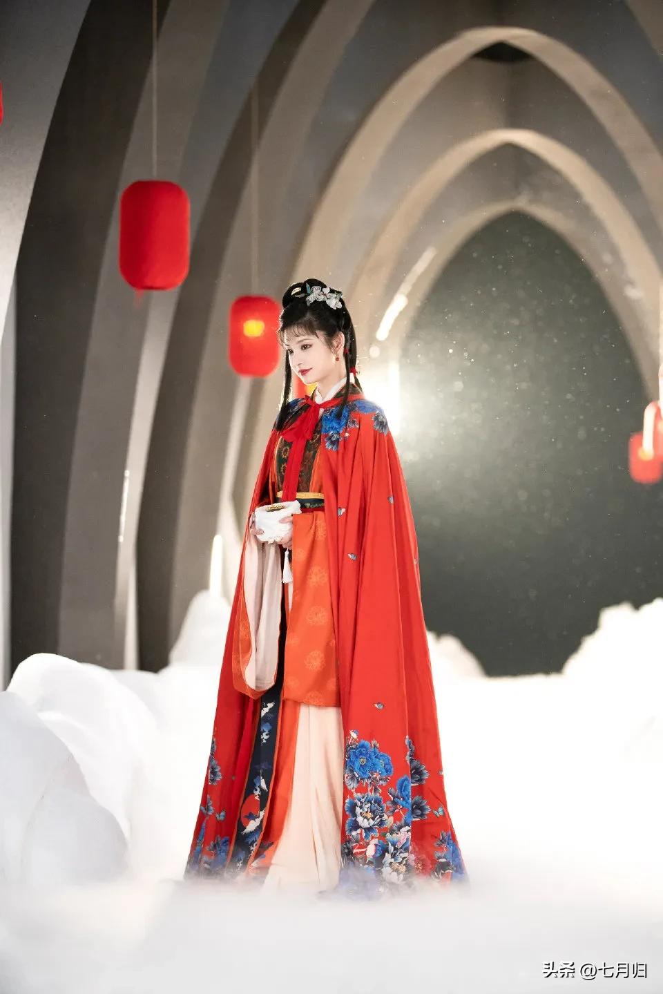 There is Yan Ruyu in the book - Wang Yiren - iNEWS