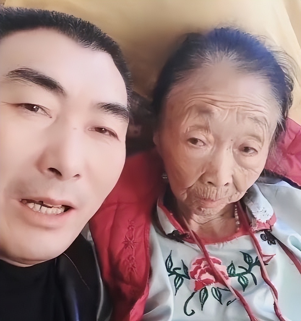 After the 87-year-old Ma Yuqin was revealed to have passed away, Li ...