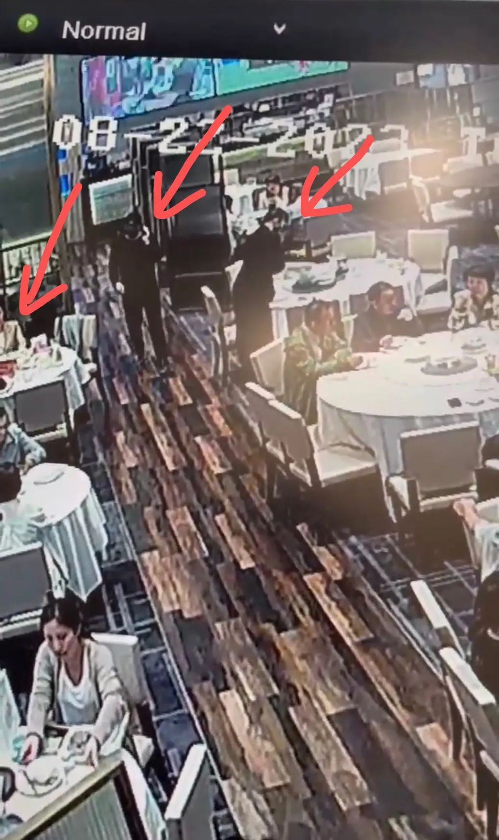 Chinese rob Chinese! Richmond restaurants grab bags in broad daylight ...