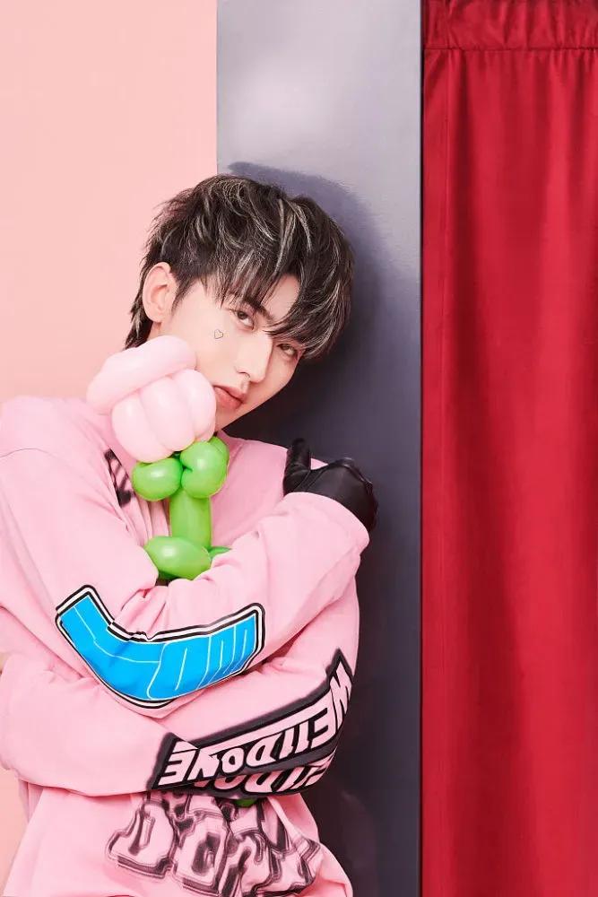 top ten singers - iNEWS