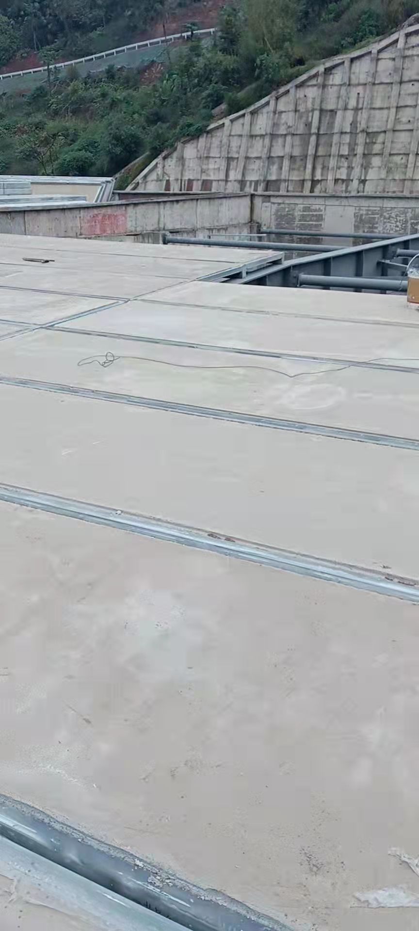 Steel frame light roof panel - iNEWS