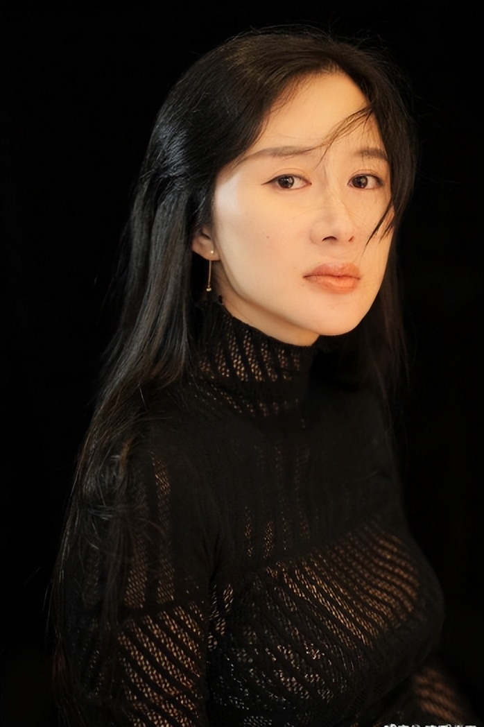 Zhang Jizhong: Marry Du Xinglin, 31 years younger, at the age of 66 - iNEWS