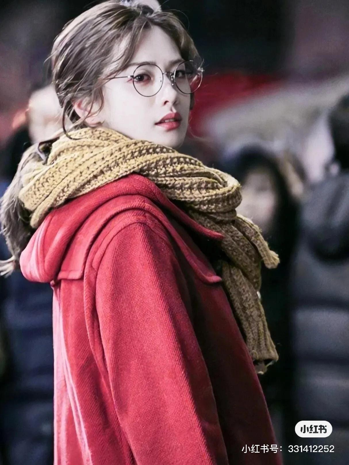 The most beautiful Lin Jenna - iNEWS