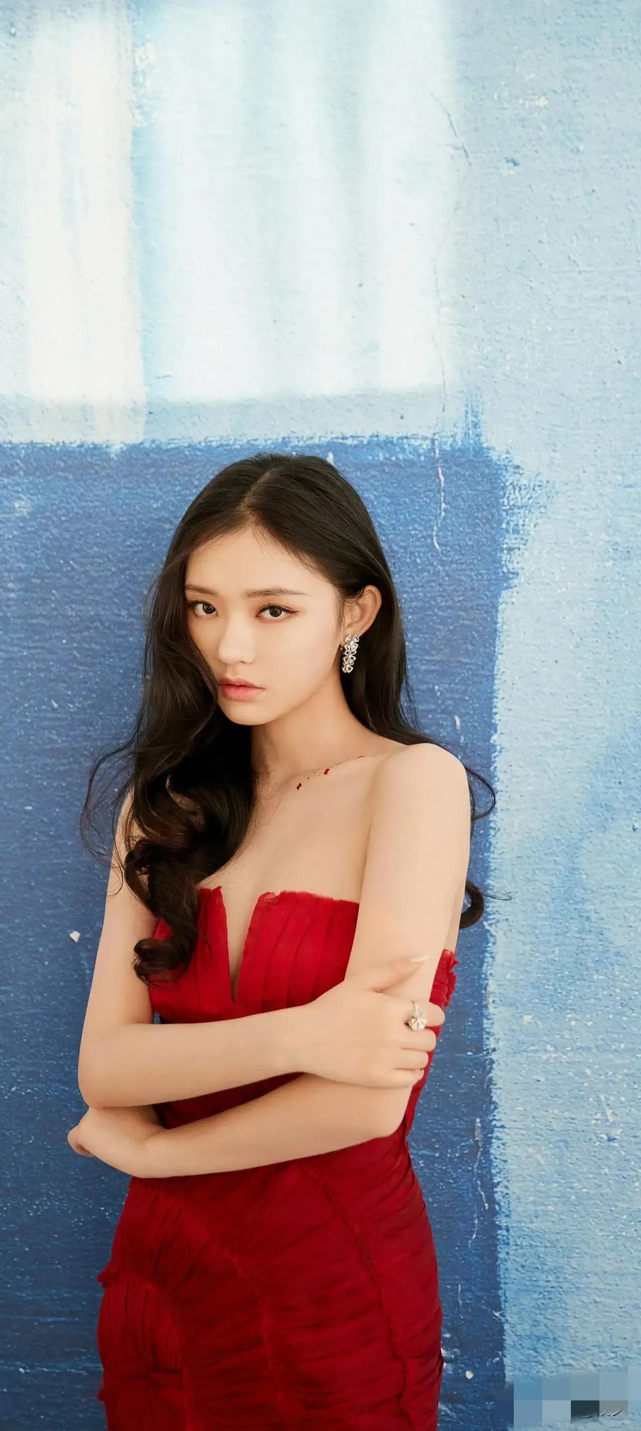 "Mermaid" Lin Yun - iNEWS